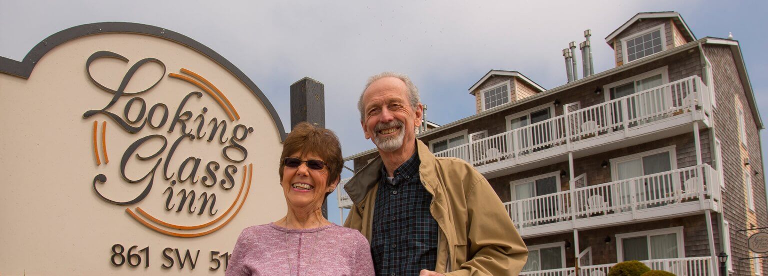 Contact Us - Looking Glass Inn